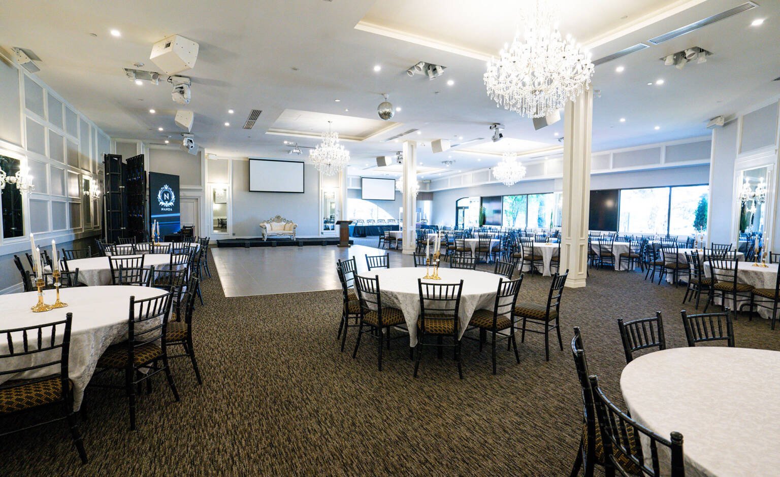 Nanda Banquet Hall & Restaurant